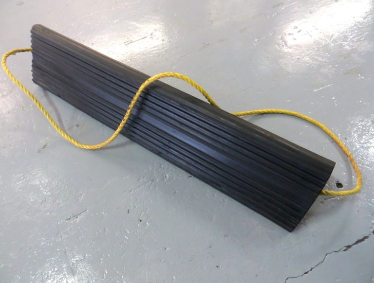 Ronfell 13005 Aircraft Wheel Chock – Ronfell.com
